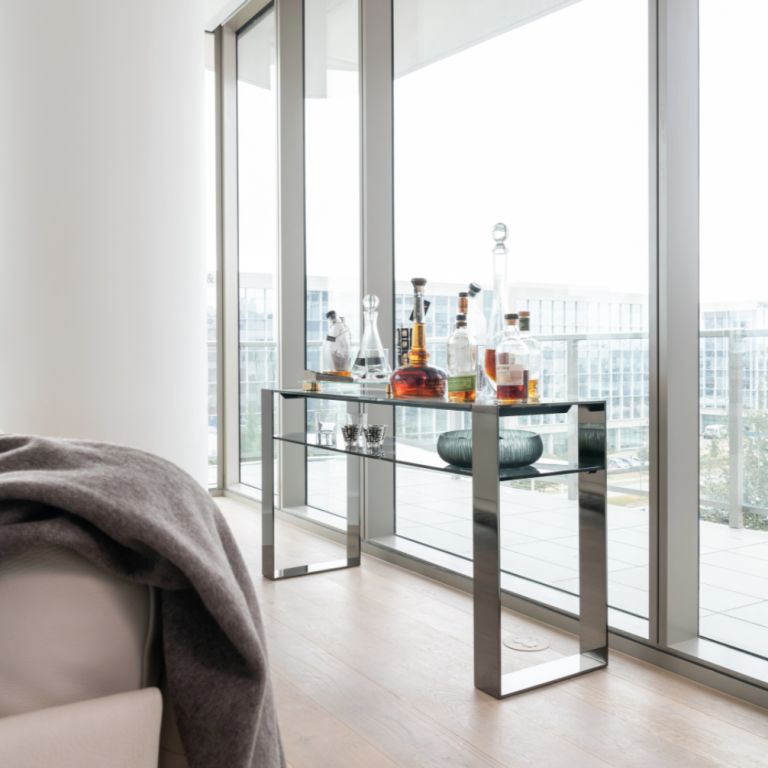 How to Style Console Tables Like a Pro – Cantoni